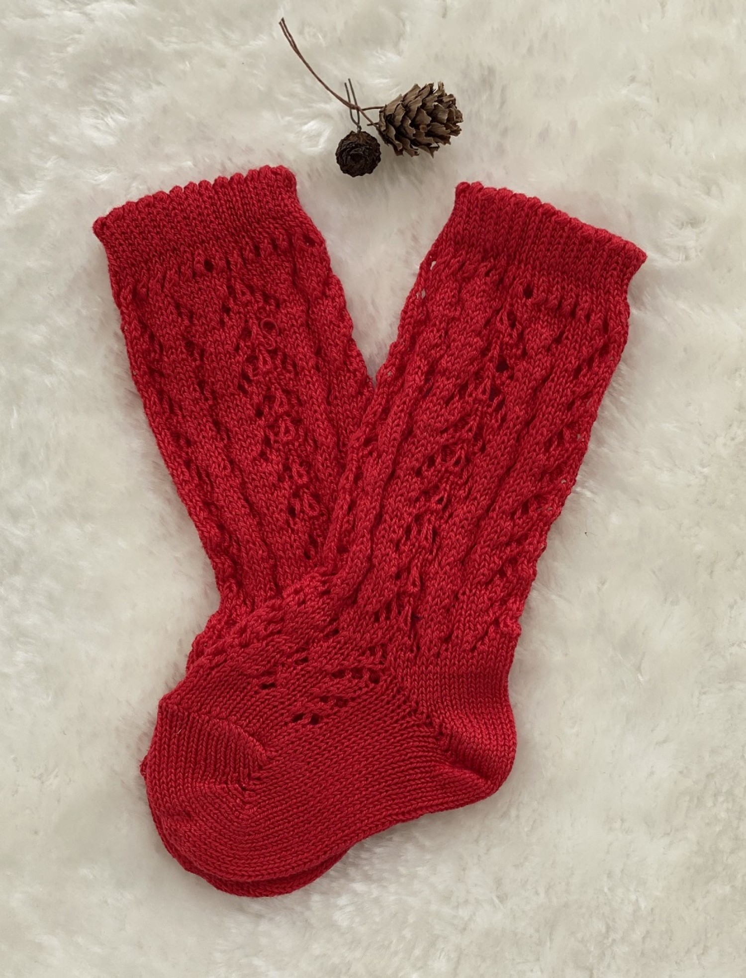 Calcetín alto calado en varios colores. Marca Condor. P-V ...